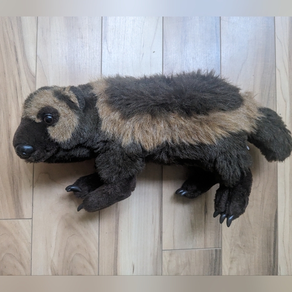 Cascade Sport | Toys | Rare Cascade Plush Wolverine Toy Brown And Tan ...